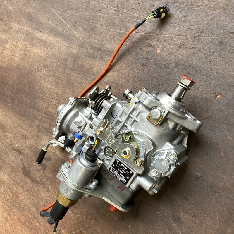 504042718 Injectiepomp Bosch