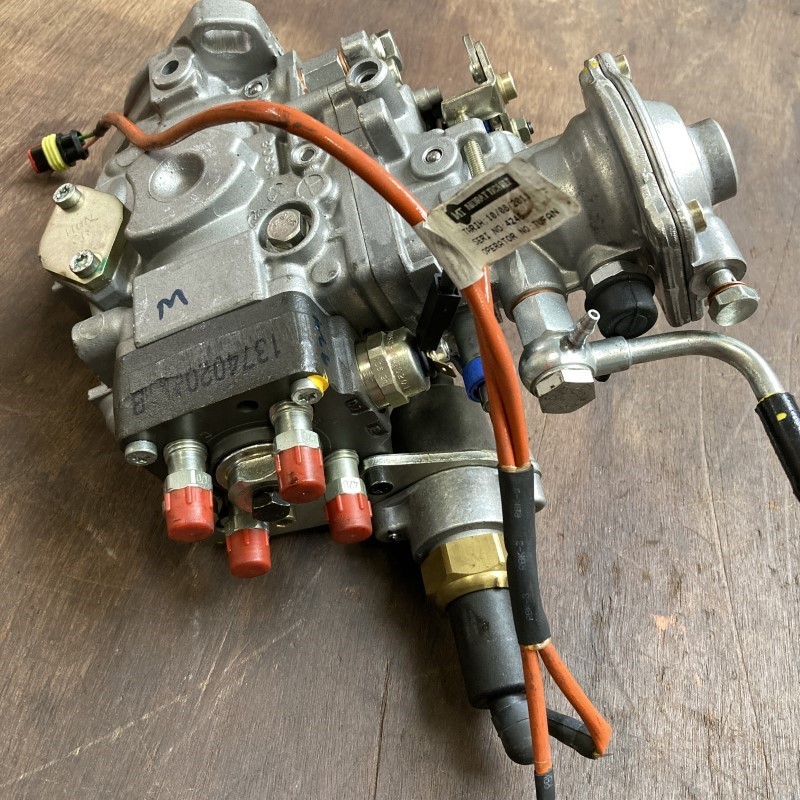 504042718 Injectiepomp Bosch